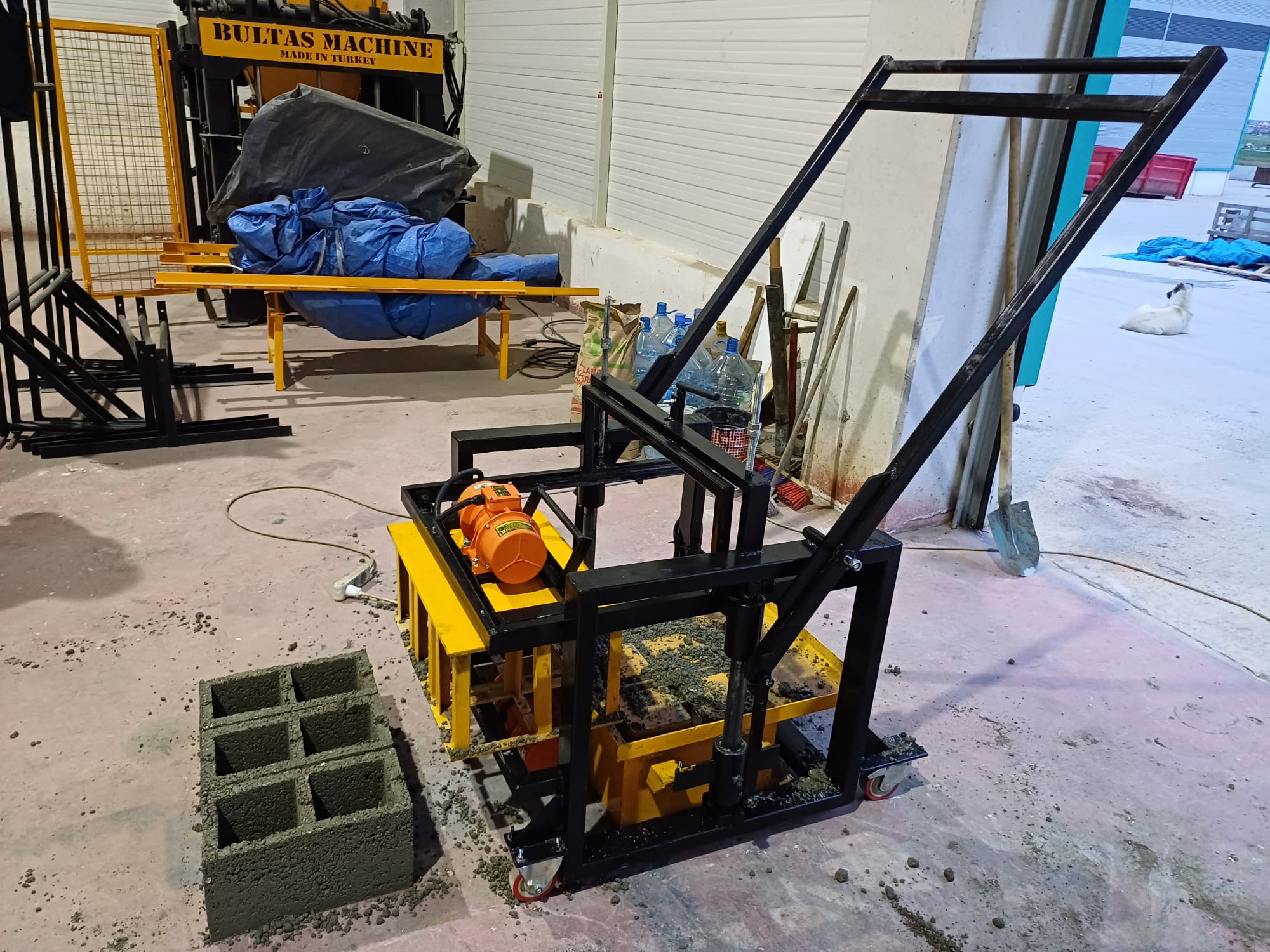 Mobile Block Machine